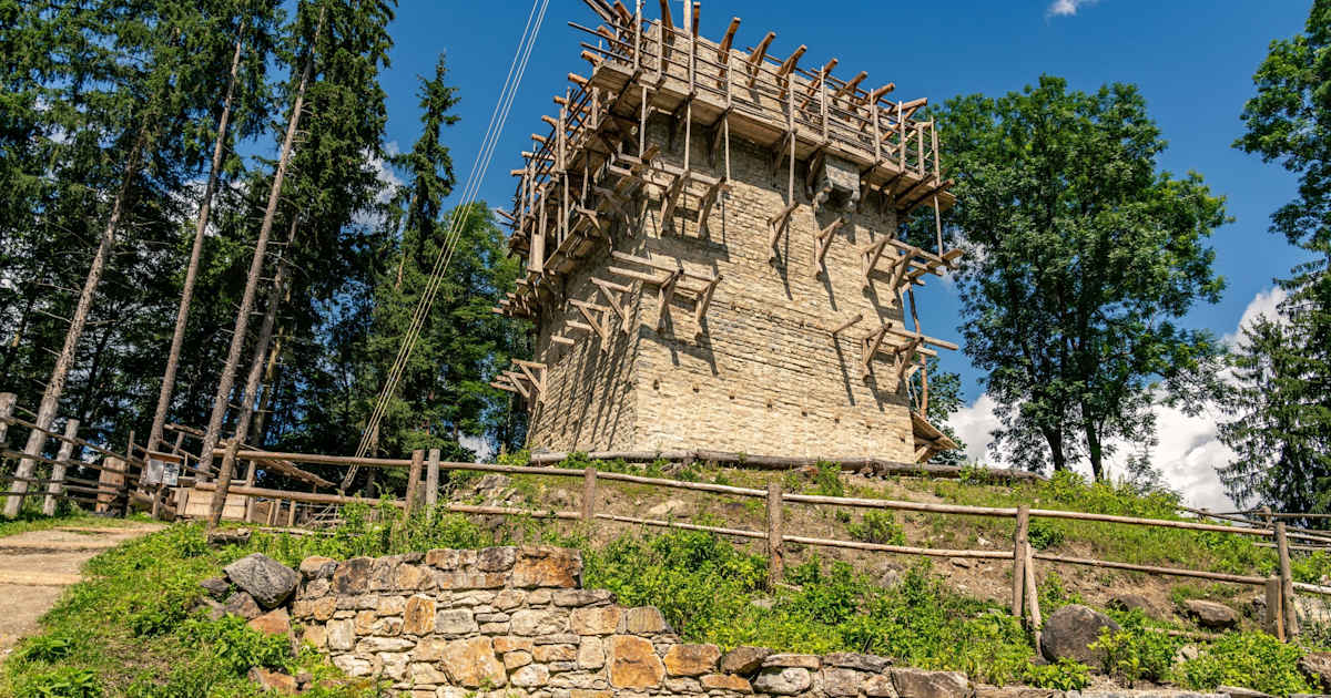 Erlebnis Burgbau Friesach, Friesach: Infos, Preise und mehr | ADAC Maps