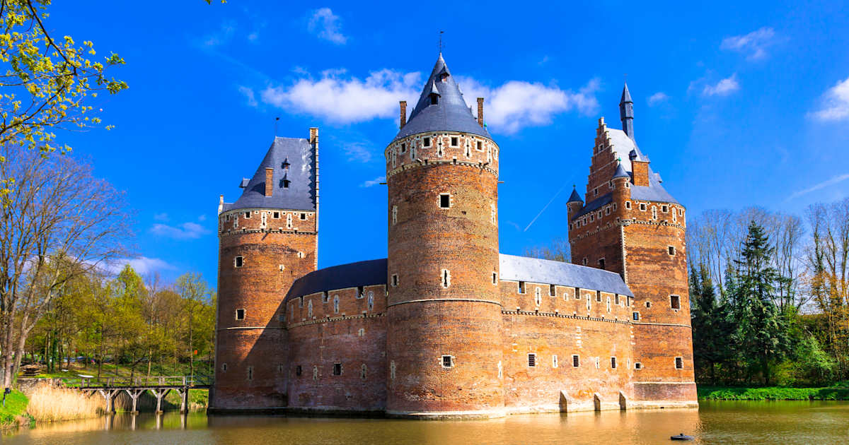 Schloss Beersel, Beersel: Infos, Preise und mehr | ADAC Maps