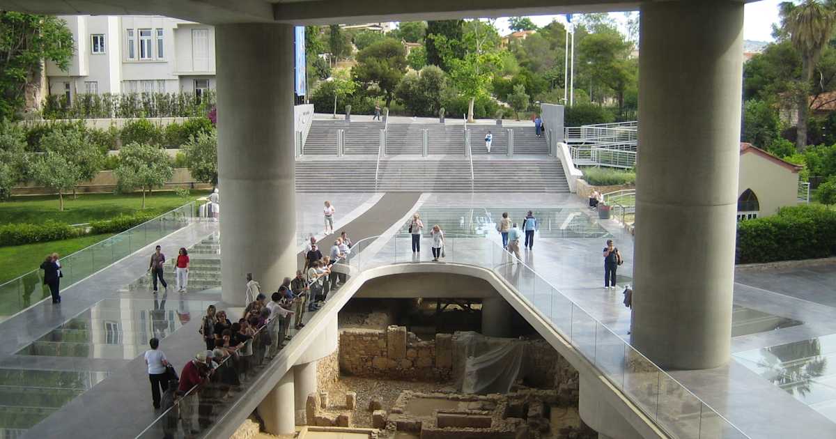 Akropolis-Museum, Akrópoli: Infos, Preise und mehr | ADAC Maps