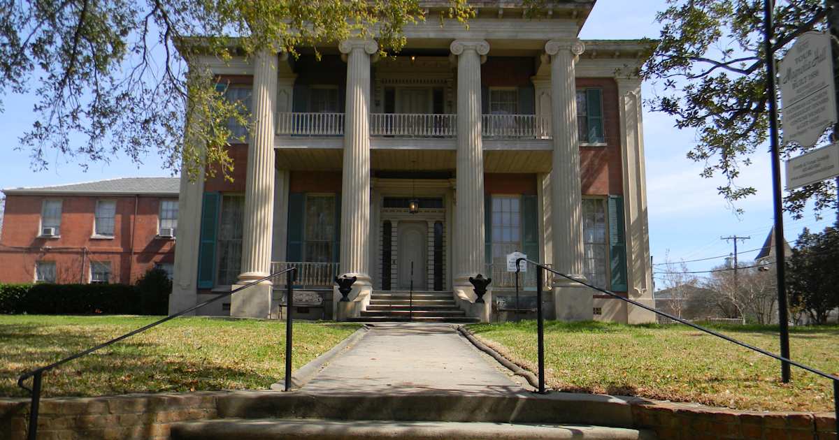 Magnolia Hall Natchez, Natchez: Infos, Preise und mehr | ADAC Maps