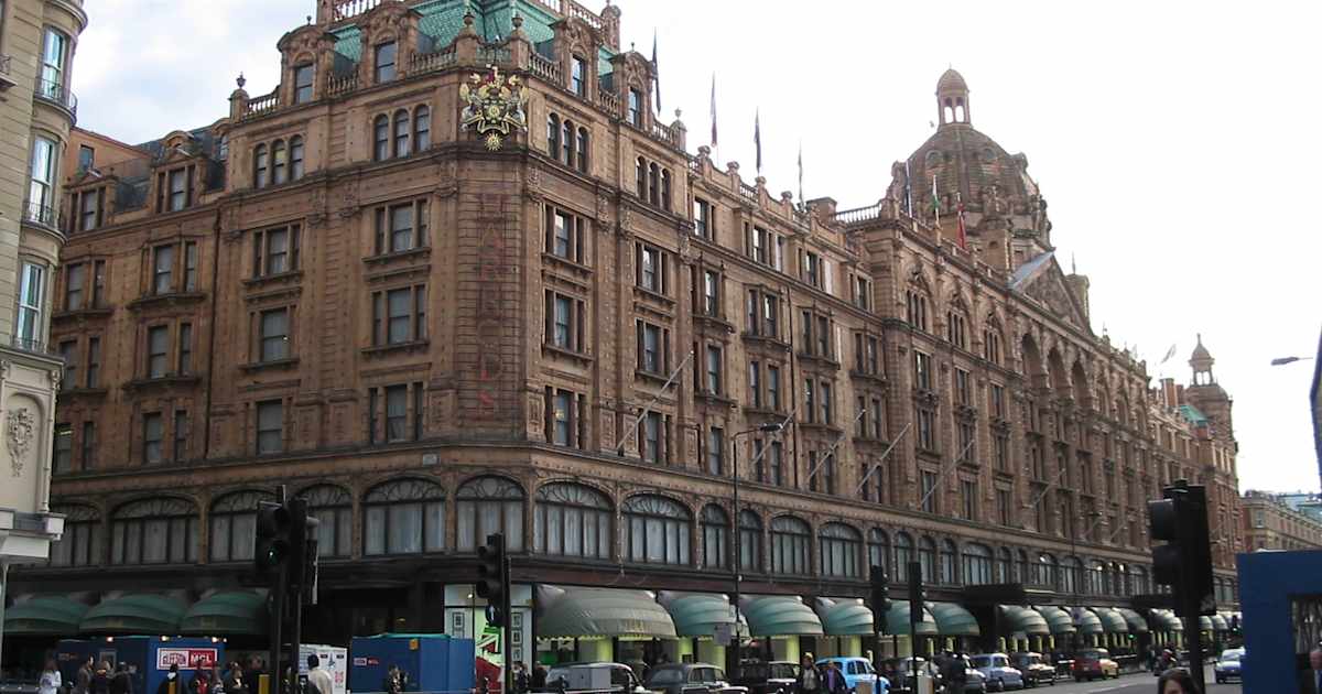 Harrods, London: Infos, Preise und mehr | ADAC Maps