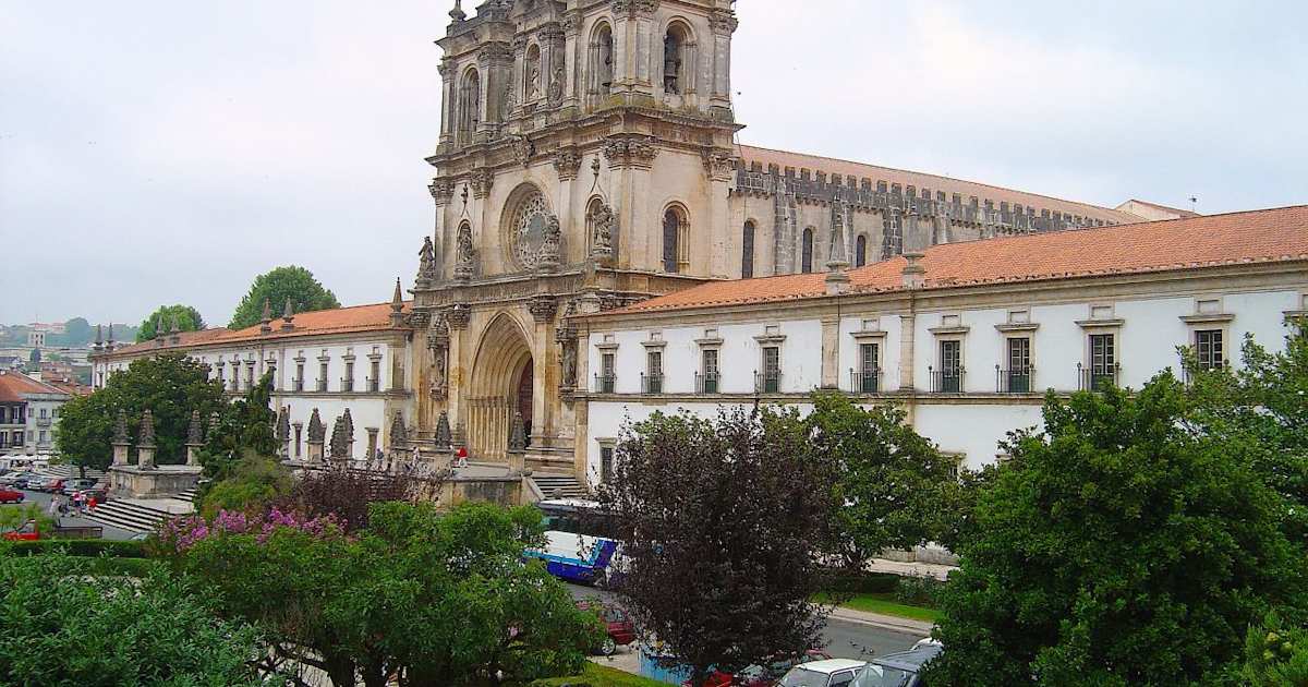 Mosteiro de Alcobaça, Alcobaça: Infos, Preise und mehr | ADAC Maps