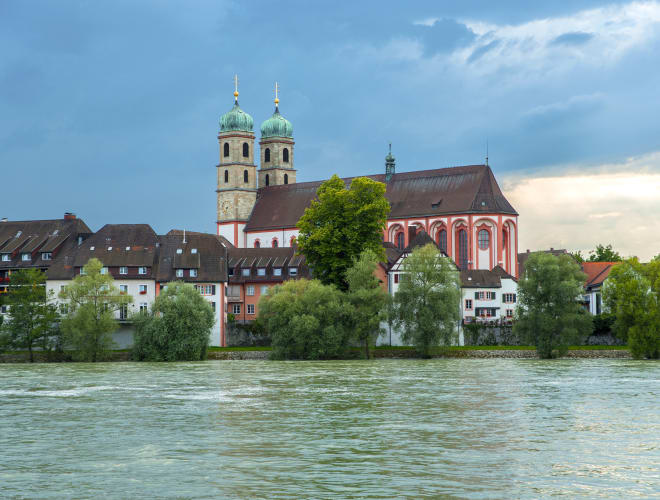 St. Fridolinsmünster, Bad Säckingen: Infos, Preise und mehr | ADAC Maps