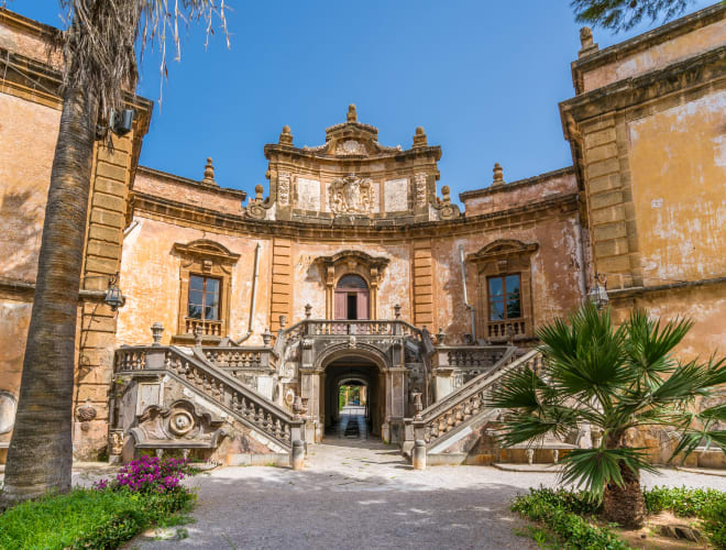 Villa Palagonia, Bagheria: Infos, Preise und mehr | ADAC Maps