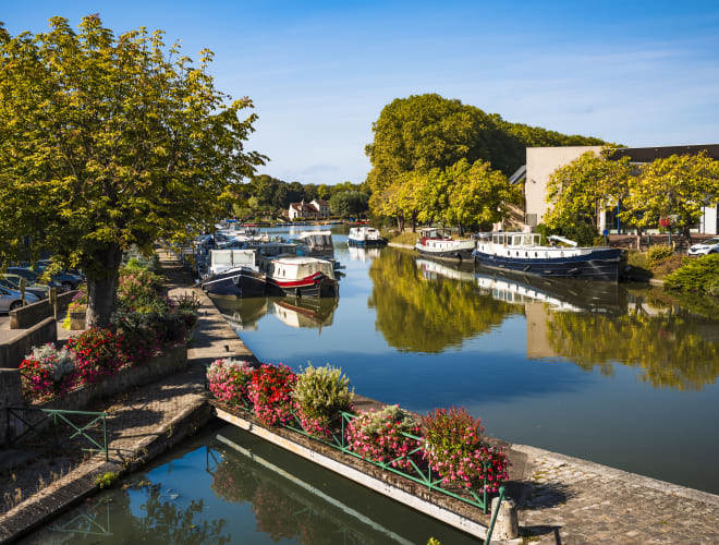 Tourismusinformation Briare, Briare: Infos, Preise und mehr | ADAC Maps