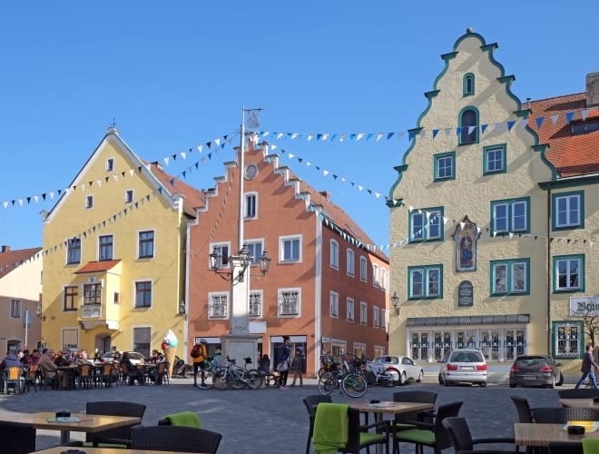 Tourismusinformation Abensberg, Abensberg: Infos, Preise und mehr | ADAC Maps