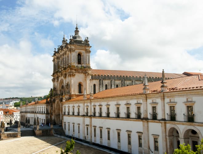 Mosteiro de Alcobaça, Alcobaça: Infos, Preise und mehr | ADAC Maps