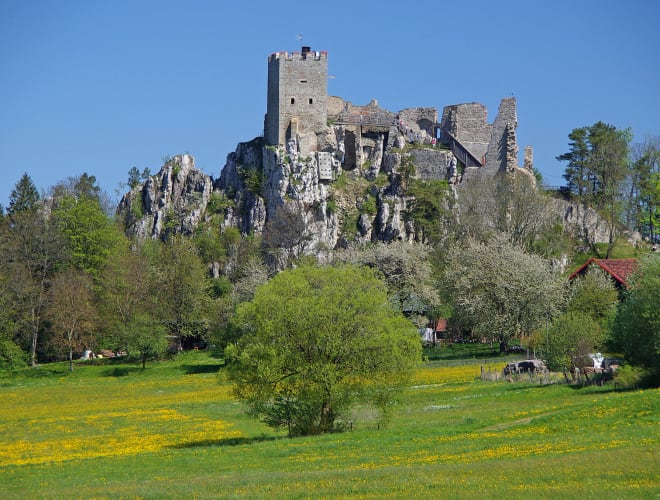 Ruine Weißenstein, Regen: Infos, Preise und mehr | ADAC Maps