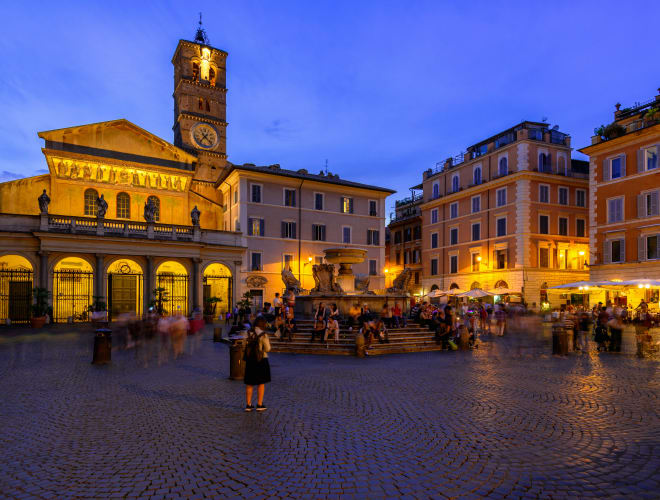 Piazza Santa Maria in Trastevere, Rom: Infos, Preise und mehr | ADAC Maps