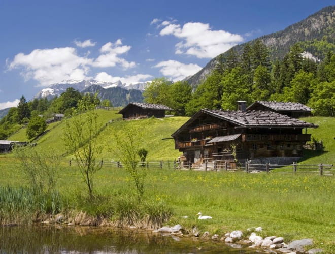 Tourismusinformation Kramsach, Kramsach: Infos, Preise und mehr | ADAC Maps