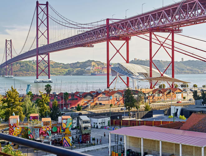 LX Factory, Lissabon: Infos, Preise und mehr | ADAC Maps