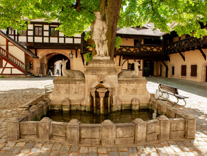 Museum Schloss Ratibor, Roth: Infos, Preise und mehr | ADAC Maps
