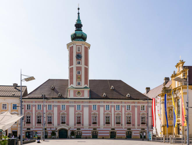 Rathaus, Sankt Pölten: Infos, Preise und mehr | ADAC Maps
