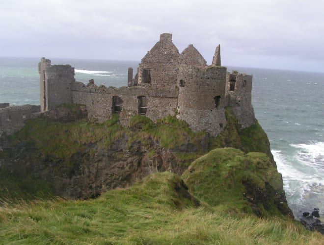 Dunluce Castle: Infos, Preise und mehr | ADAC Maps