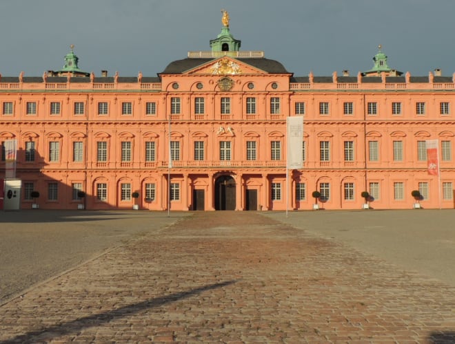 Residenzschloss Rastatt, Rastatt: Infos, Preise und mehr | ADAC Maps