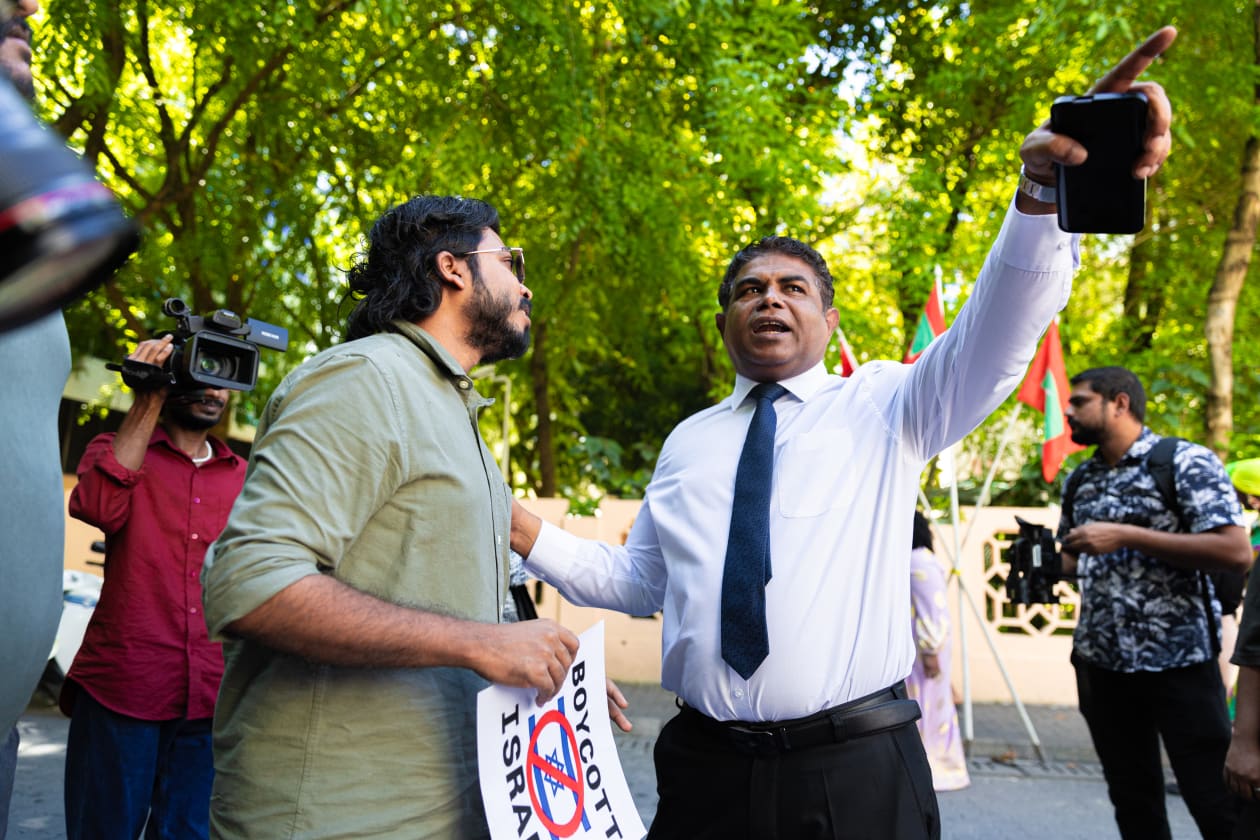 Adhadhu - MPs face public anger over inaction on banning Israeli tourists