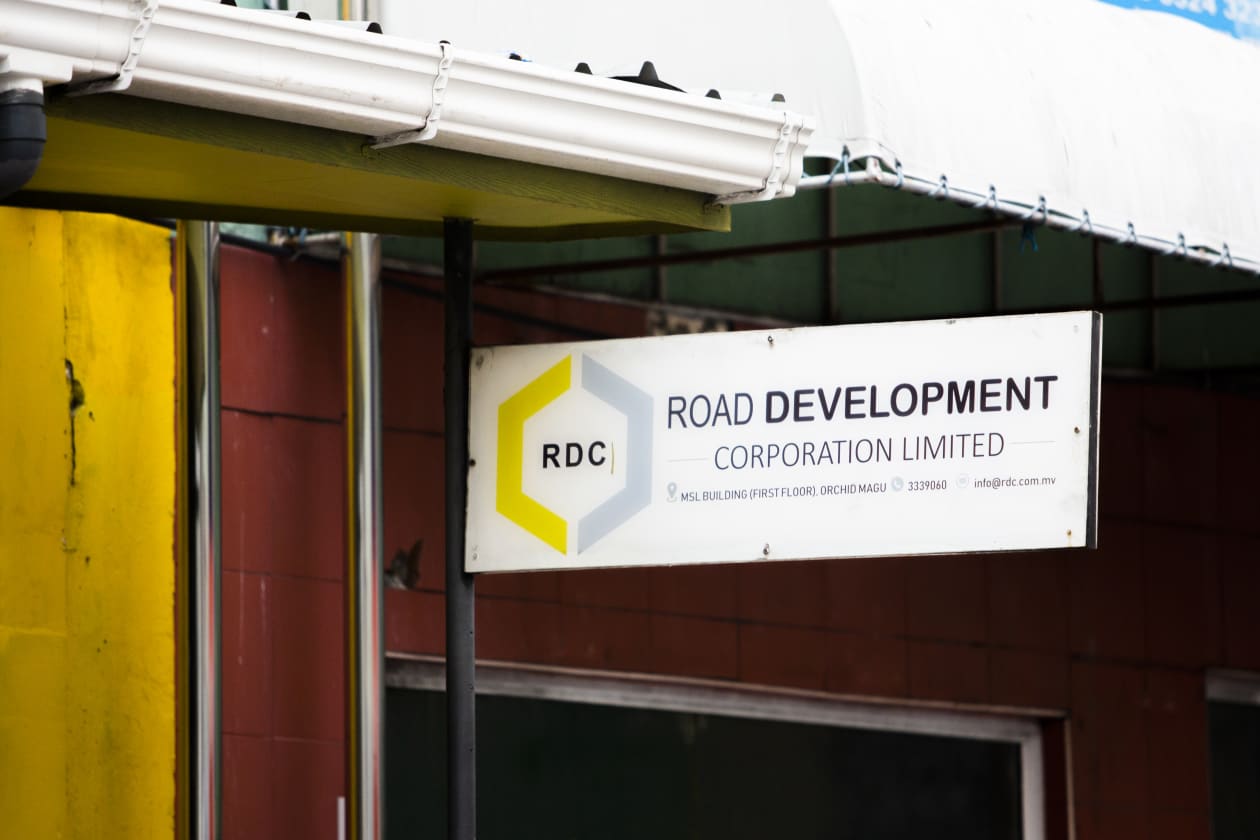 Adhadhu - RDC hires two consultants for MVR 35,000 per month despite announcing cost-cutting ...