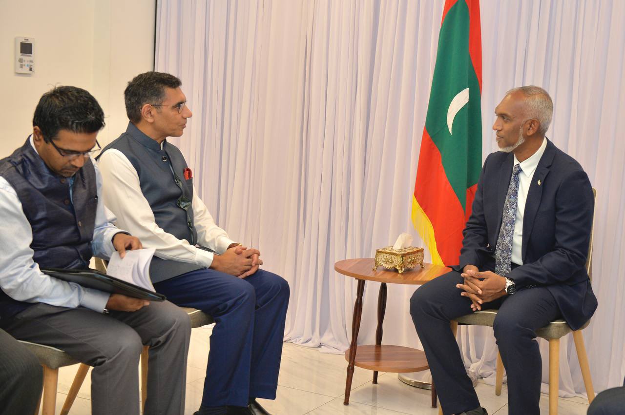 Adhadhu - India wants to "resolve everything through talks": Muizzu