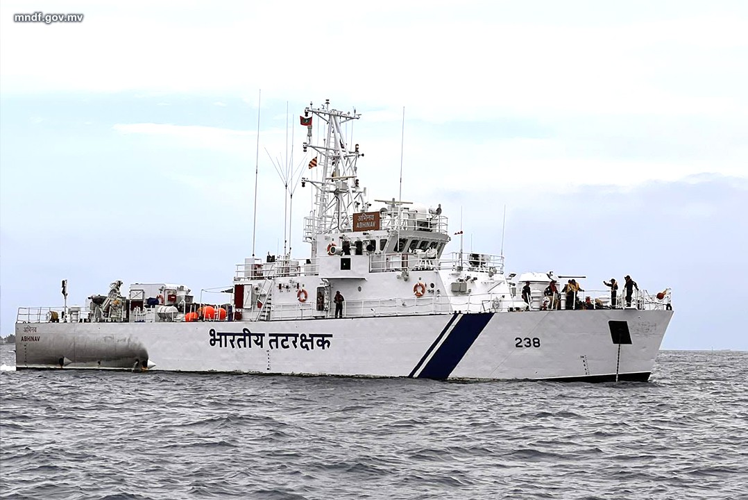 Adhadhu - Indian and Sri Lankan navy ships arrive for joint military ...