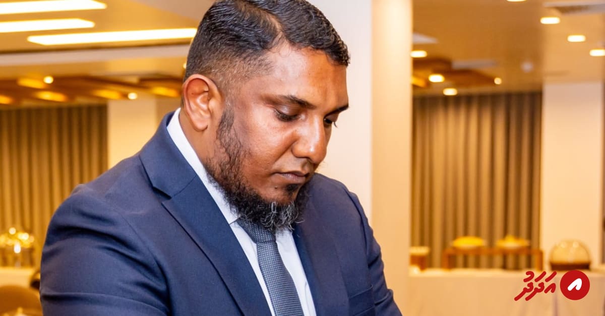 މަސައްކަތް ކޮށްގެން ކޮންމެ ޓާގެޓަކަށް ވެސް ވާސިލްވެވޭނެ: މުސްތަފާ