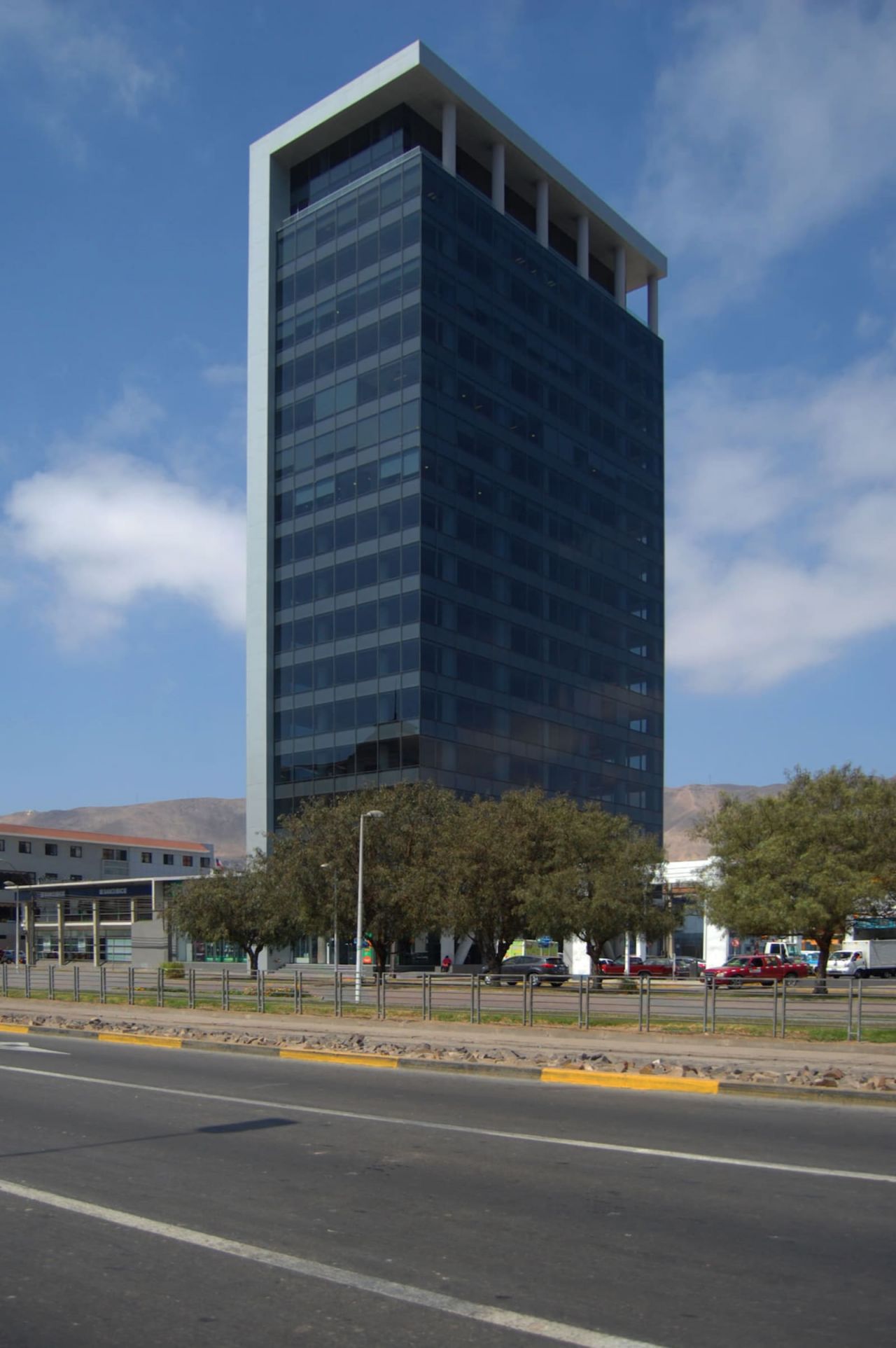 Edificio Costanera Centro | EBCO