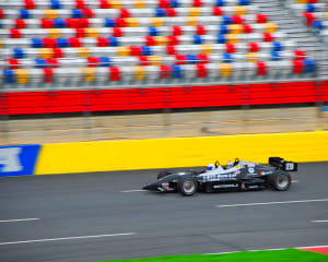Drive an Indycar with an Indycar Driving Experience