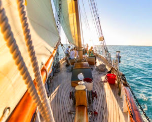 Sailboat Cruises, Sailing Tours, Sailboat Rides