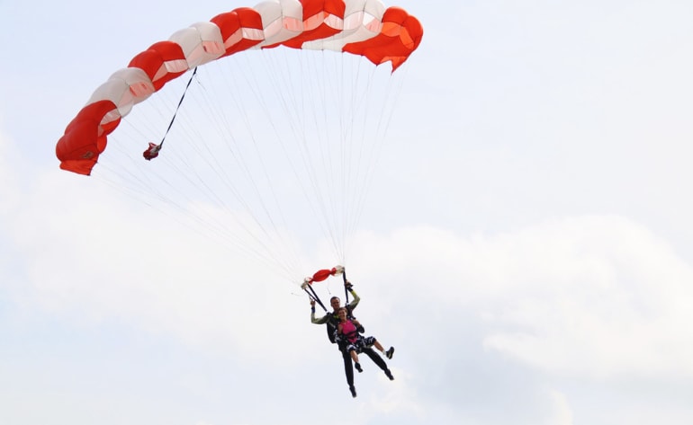Skydive Orlando - 11,000ft Jump