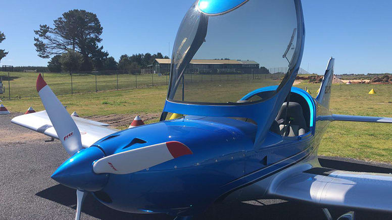 Beginner Flight Lesson, 30 Minutes - Melbourne - Adrenaline