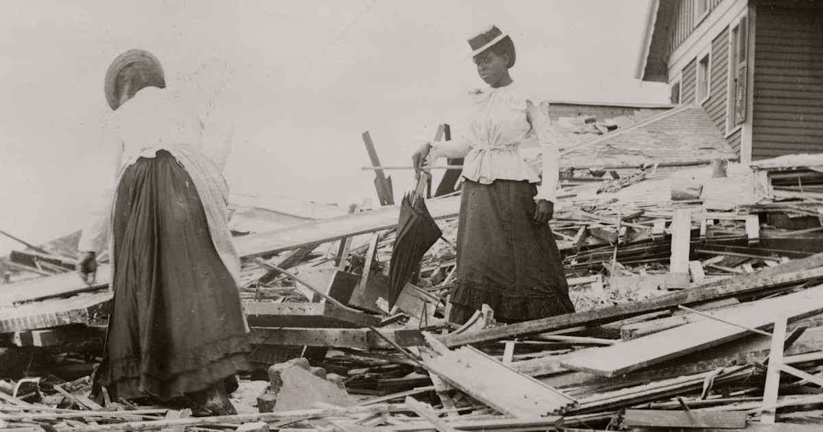 1900 Galveston Hurricane - Path, Deaths & Name