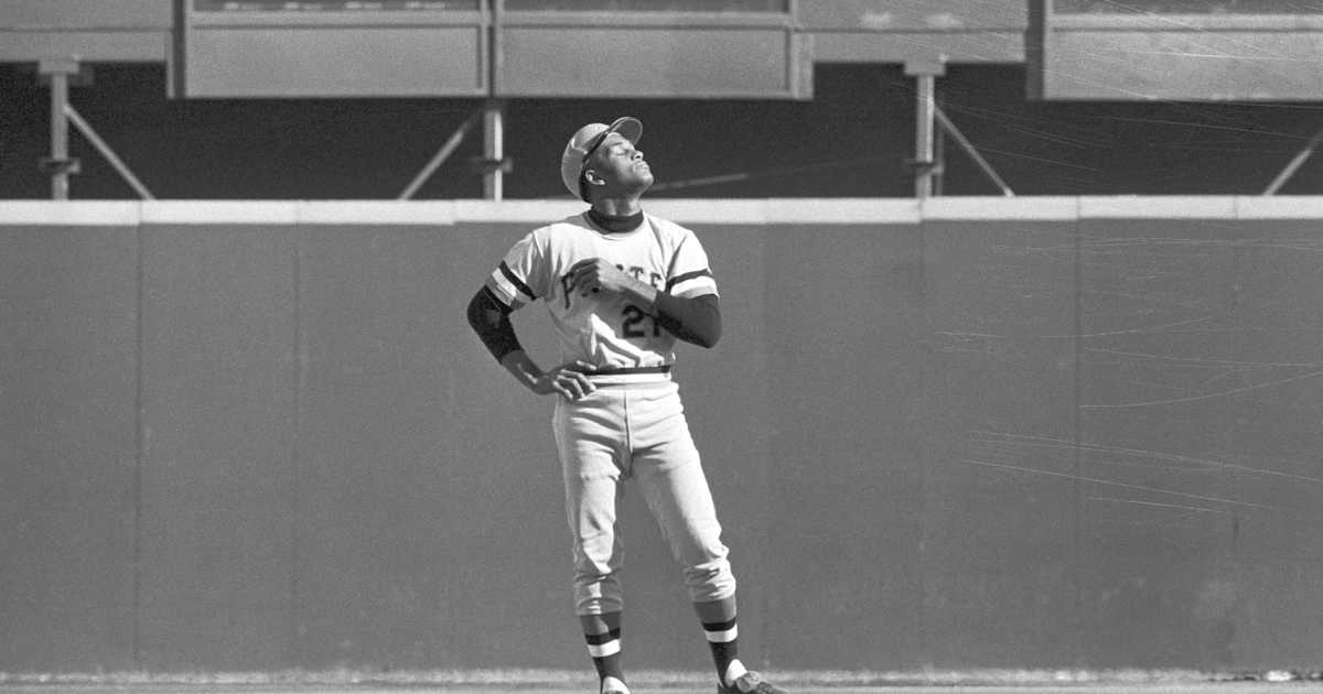 How Puerto Rican Baseball Icon Roberto Clemente Left a Legacy Off the ...