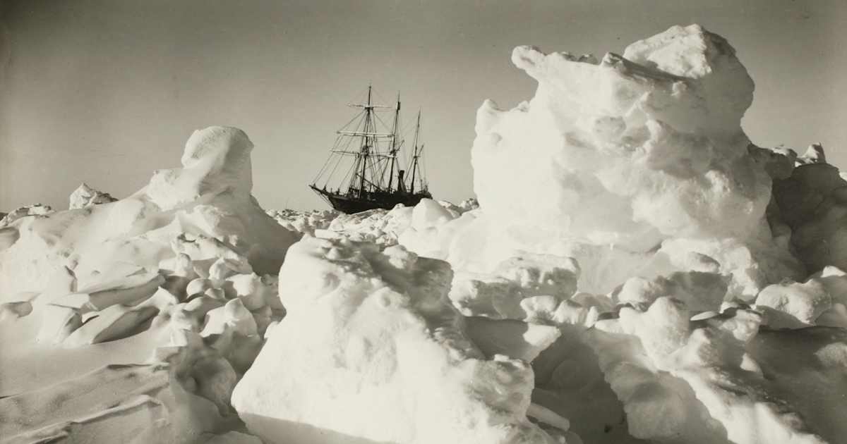 The Stunning Survival Story of Ernest Shackleton and His Endurance Crew ...