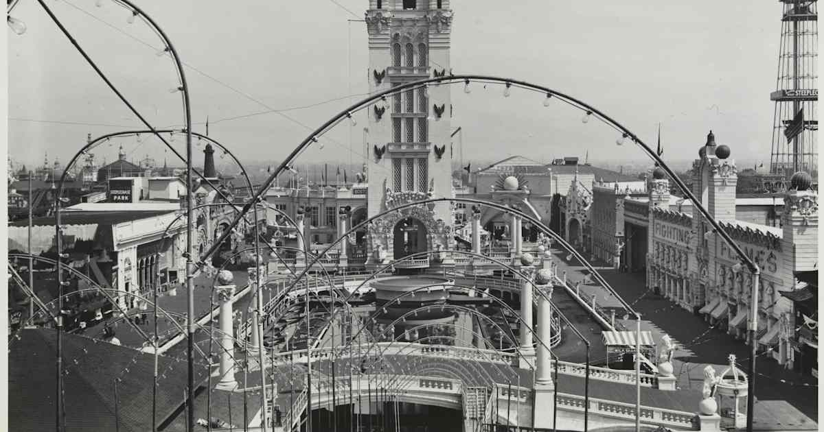 6 Early Amusement Parks | HISTORY