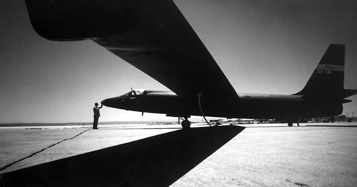 5 Cold War Close Calls | HISTORY