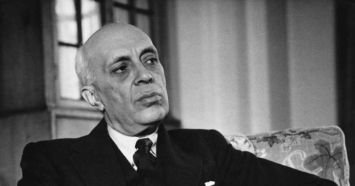 Jawaharlal Nehru - Religion, Ideology & India | HISTORY