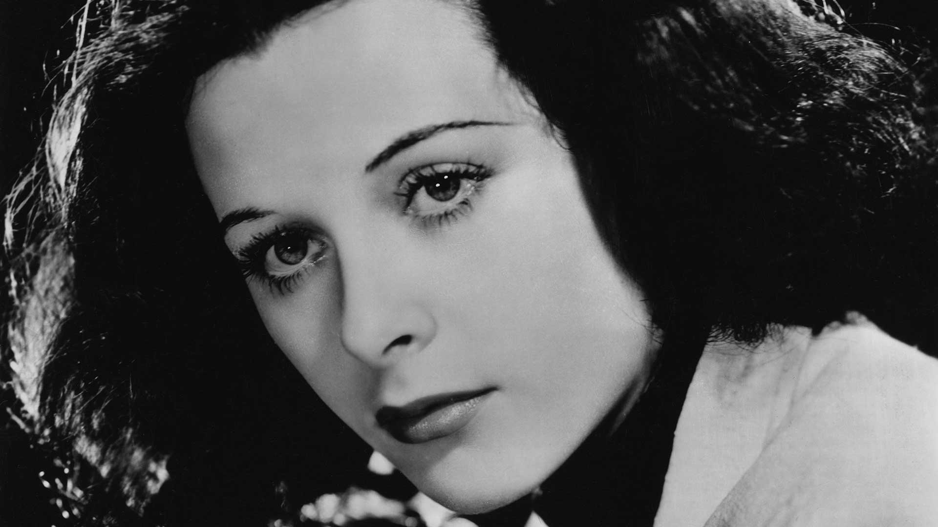 How Hollywood Star Hedy Lamarr Invented the Tech Behind Wi-Fi | HISTORY