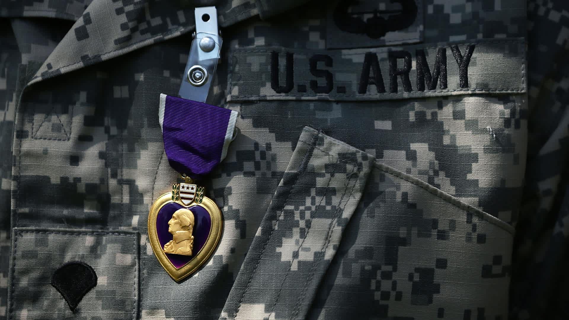 George Washington creates the Purple Heart | August 7, 1782 | HISTORY
