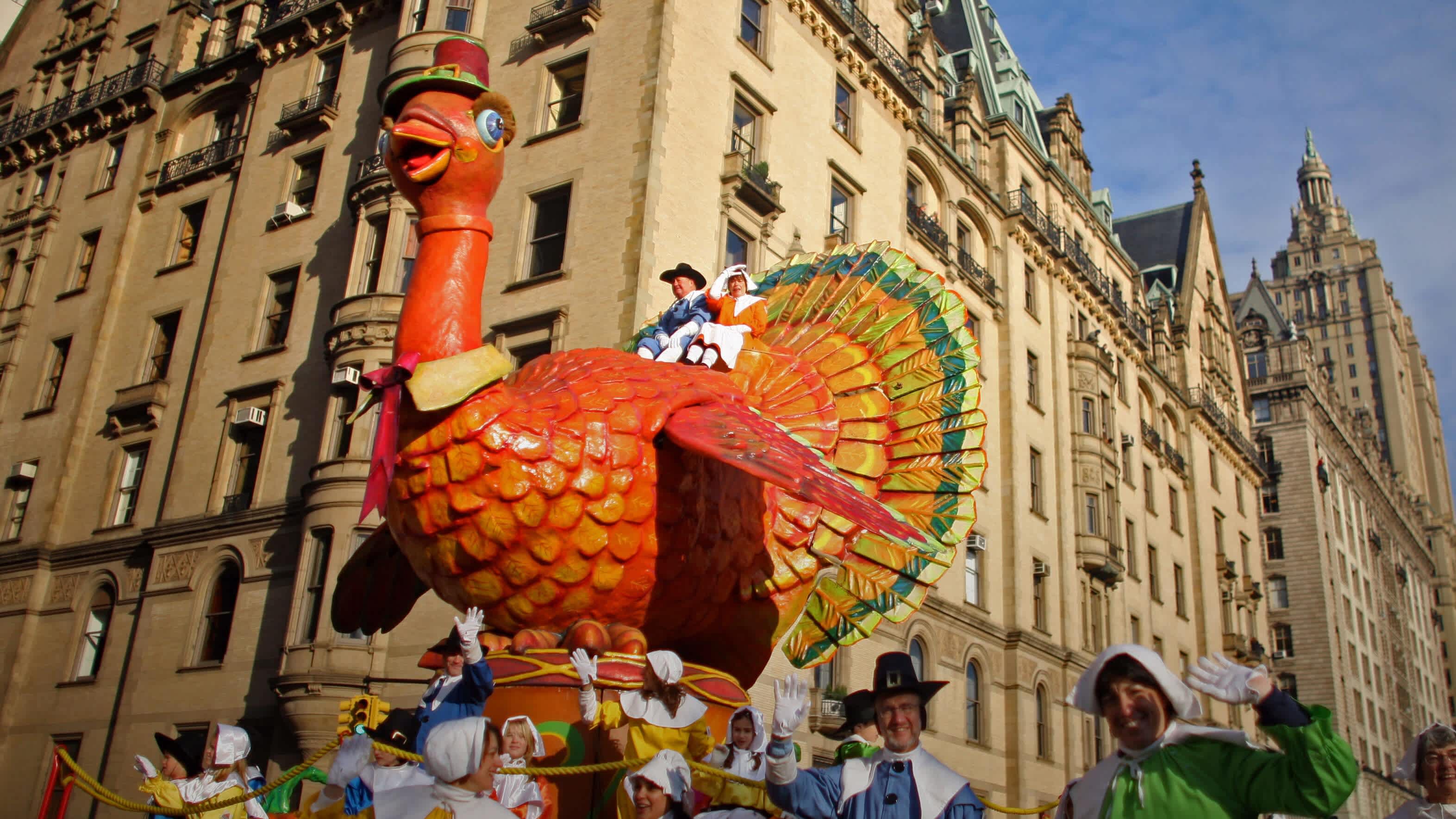 The First Macy’s Thanksgiving Day Parade | HISTORY