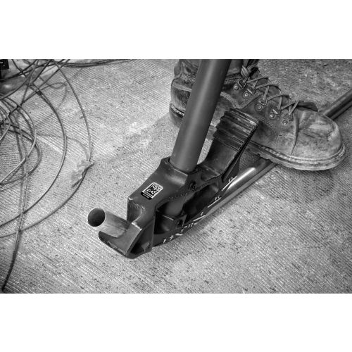 Petite étiquette QR code ONE-KEY AIDTSM pour surface métallique ...