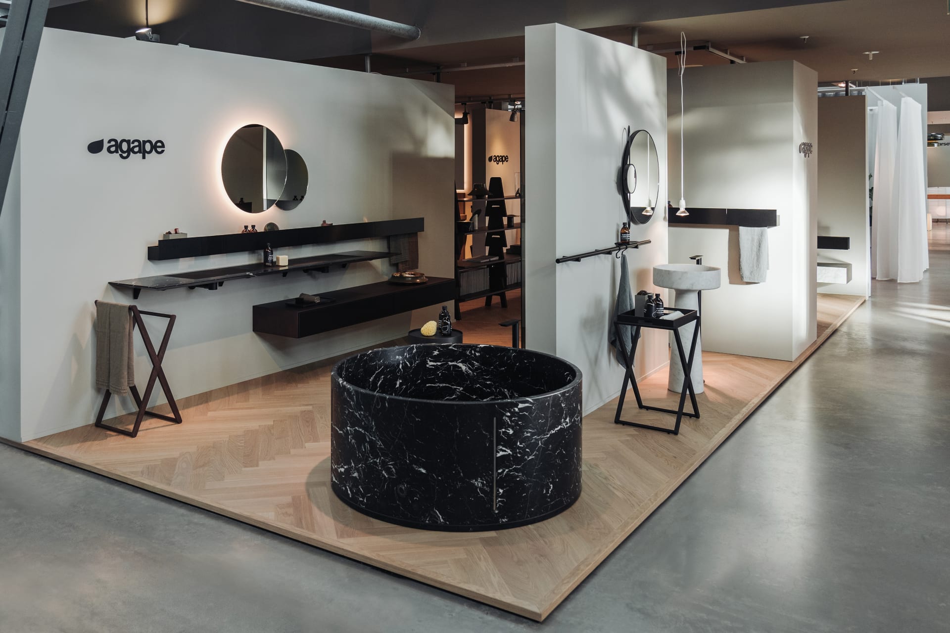 In-Out Marmo - Agape Bathrooms