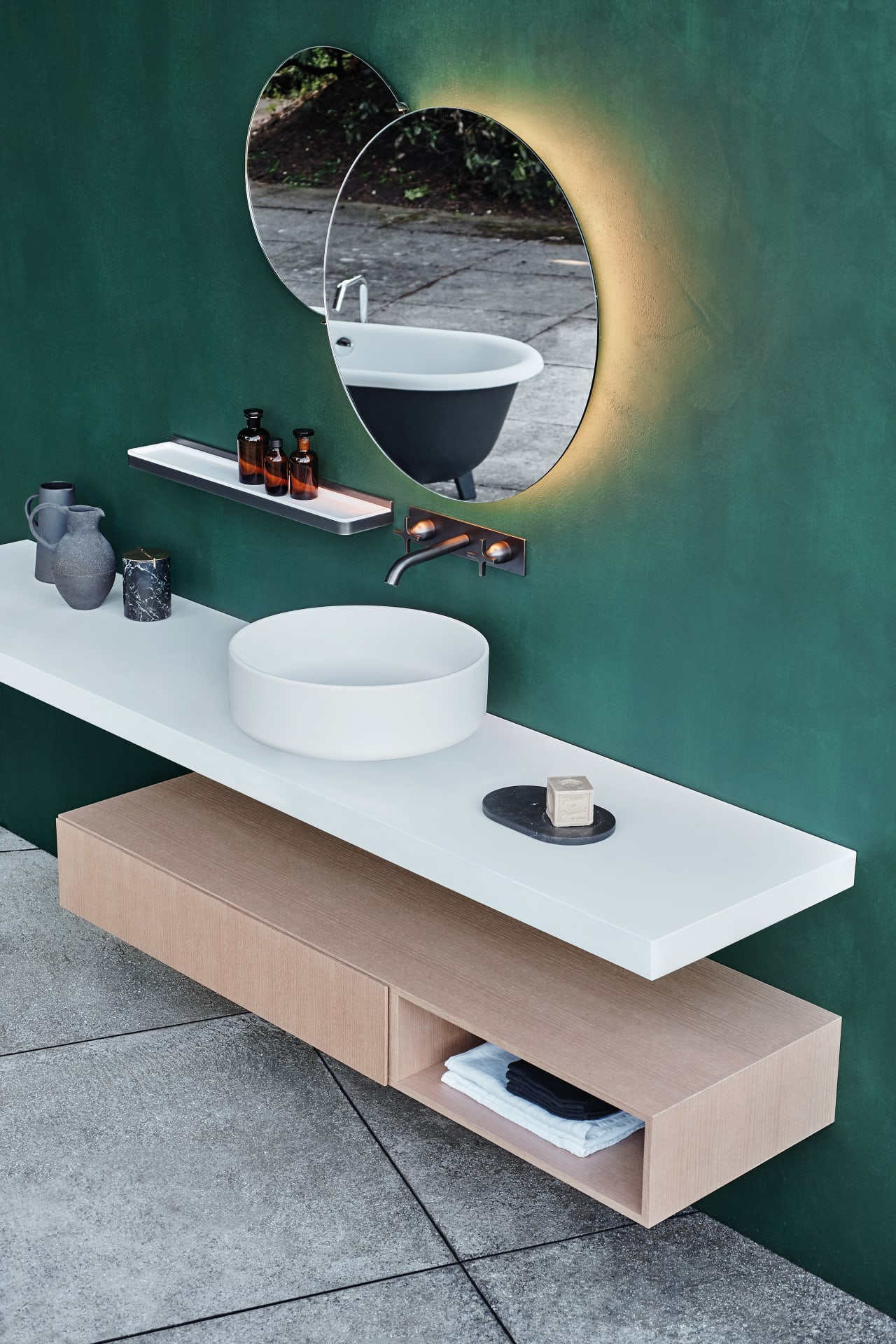 Eclissi | Designer Mirrors | Agape Bathrooms