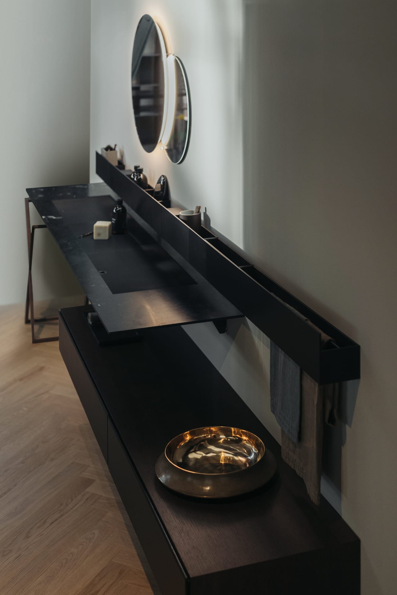 Sen | Designer Accessories and extras | Agape Bathrooms