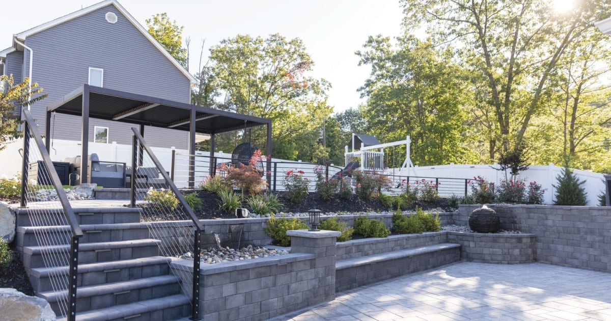 Retaining Walls: Function, Beauty, and the Best Blocks to Use