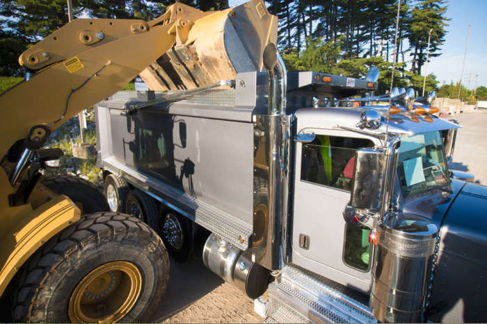 Aggregate Delivery | Dump Truck Rentals | Flow Gate Control | Flatbed ...