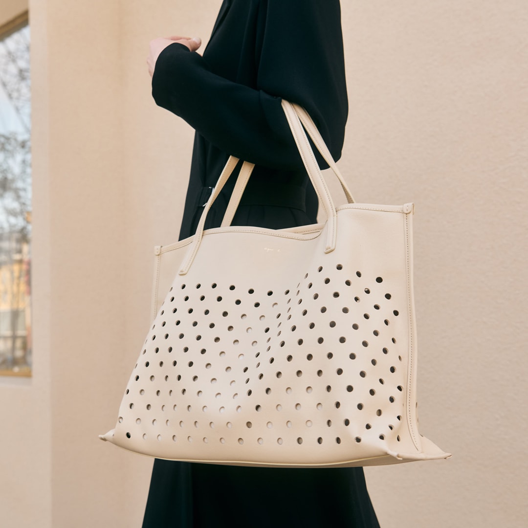 Official agnès b. website Europe | Iconic French Designer