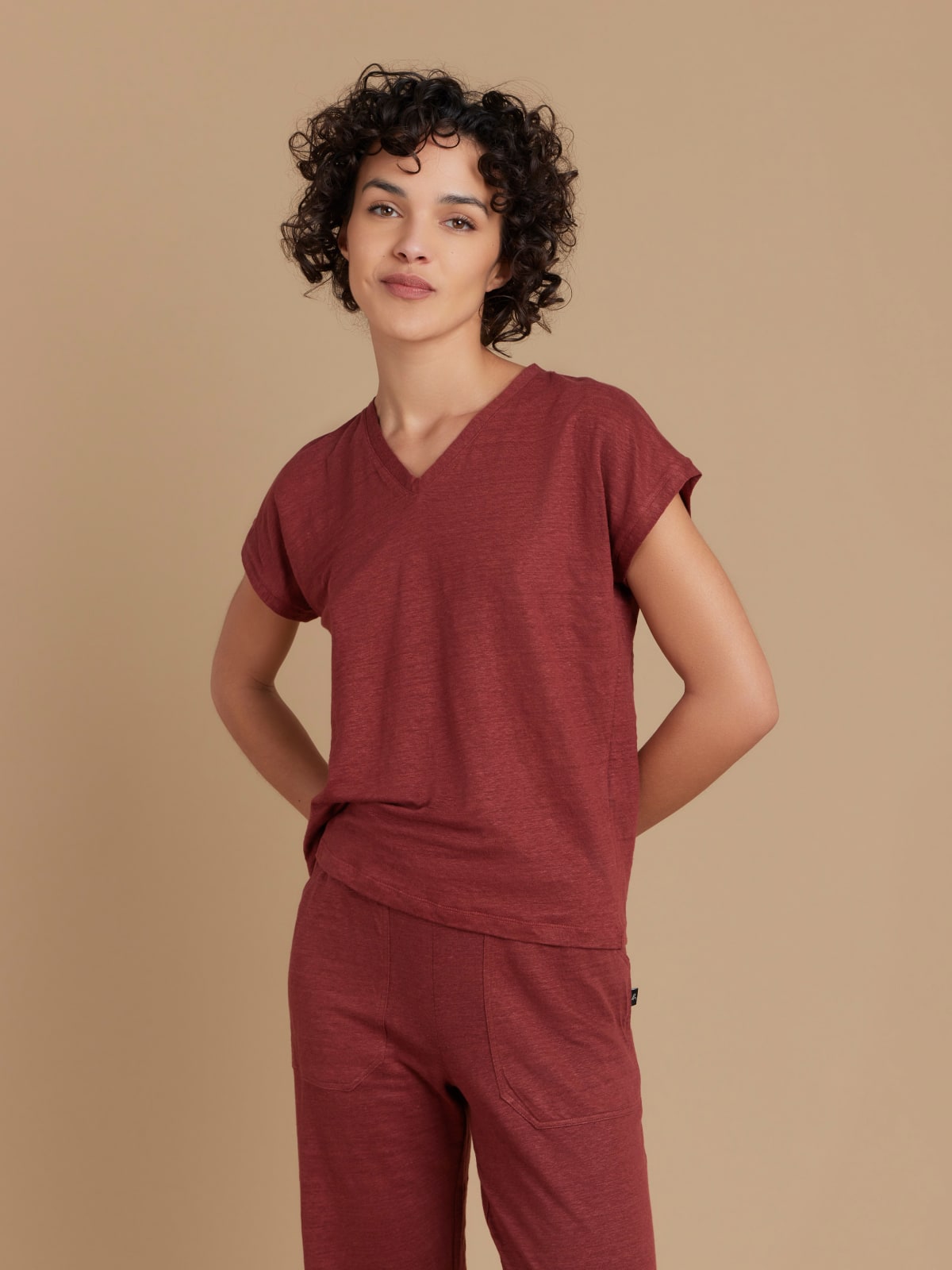 red linen v-neck Kim t-shirt