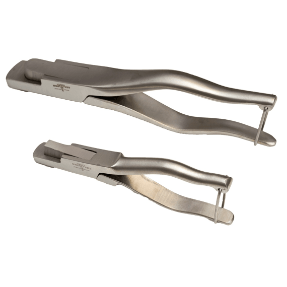 Swavet Ear Notcher Cattle | Agrimark