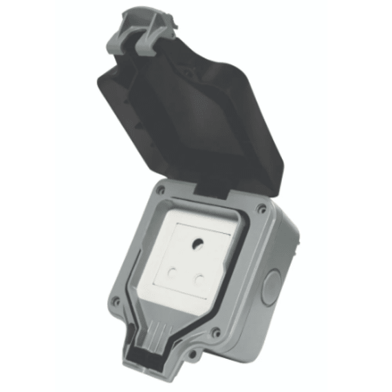 Masterplug Outdoor Sa Socket 16amp Sa Sg Ip66 | Agrimark