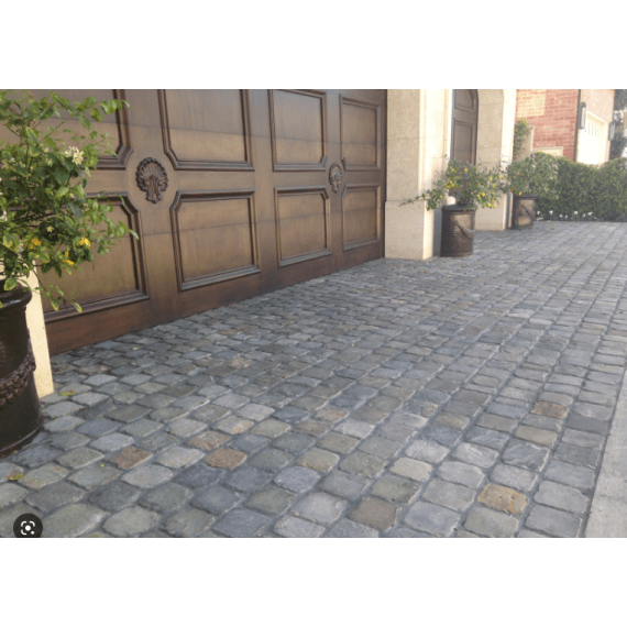 U/stone Cobble Ped 110x110x40cm S/stone | Agrimark