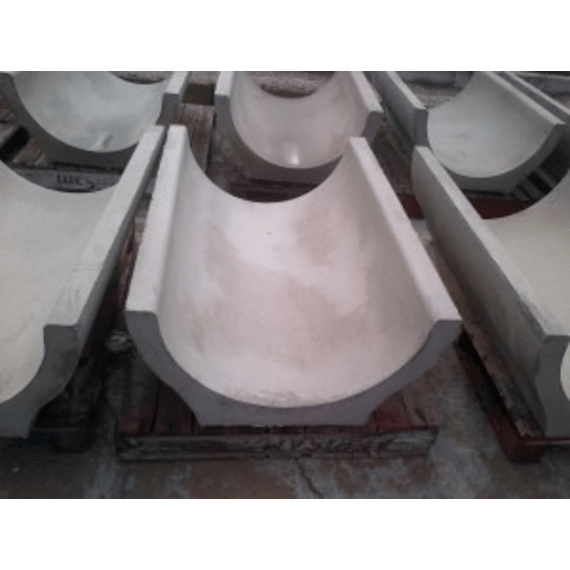 Kinaki Small Silage Trough -1 | Agrimark